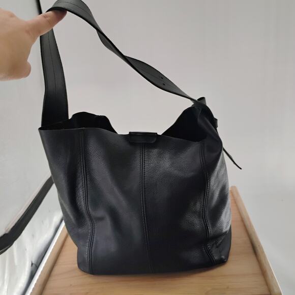 Falor | Bags | Falor Le Borse Black Leather Hobo Shoulder Bag Italy ...